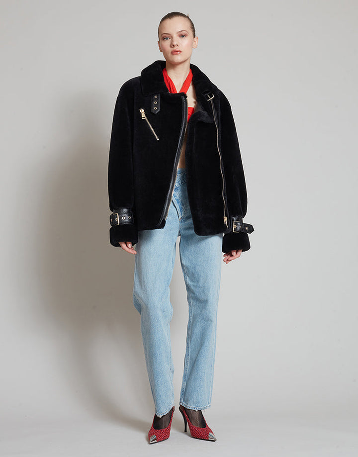 WOMEN – Nicole Benisti